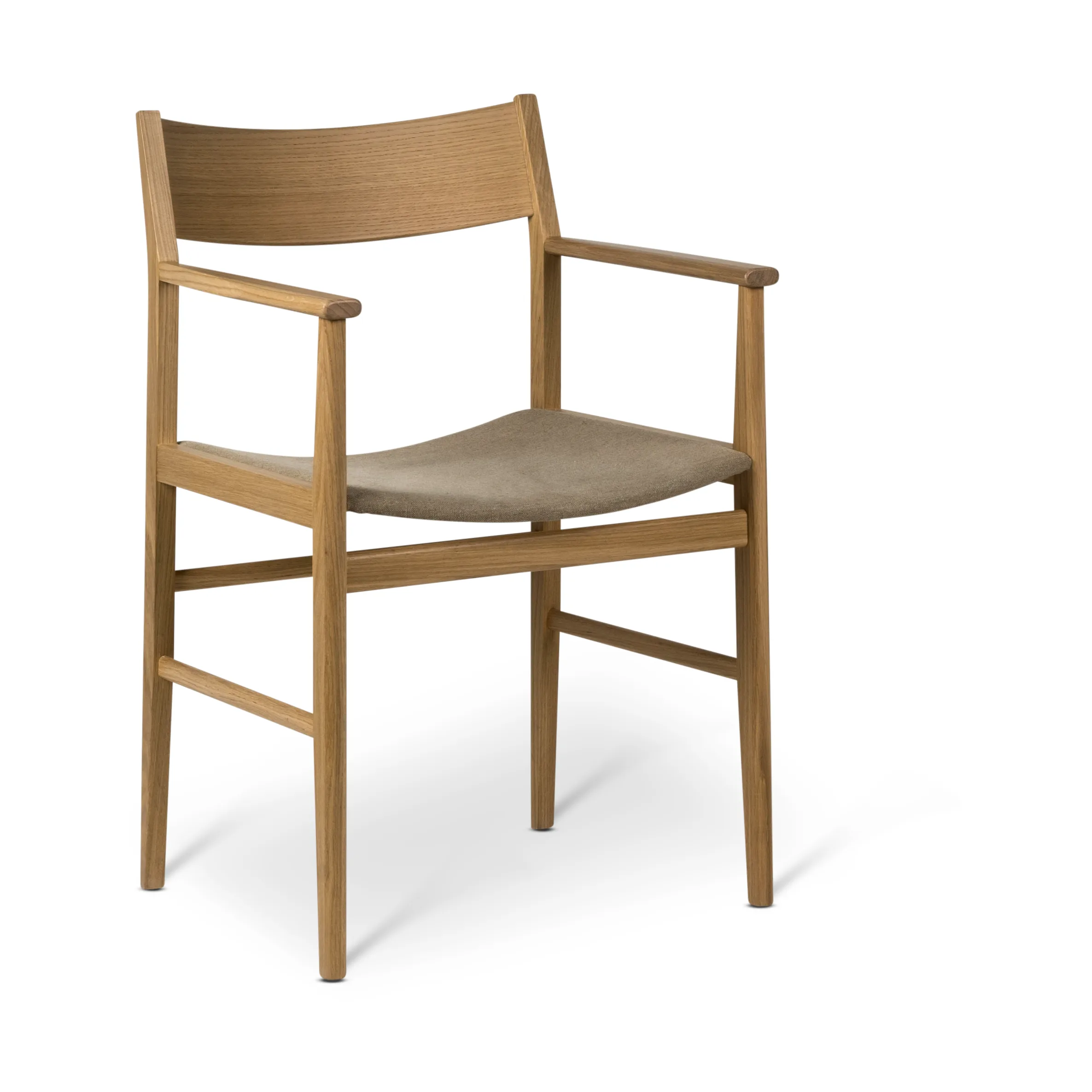 Siza armstoel van Mavis - NordicNest.nl